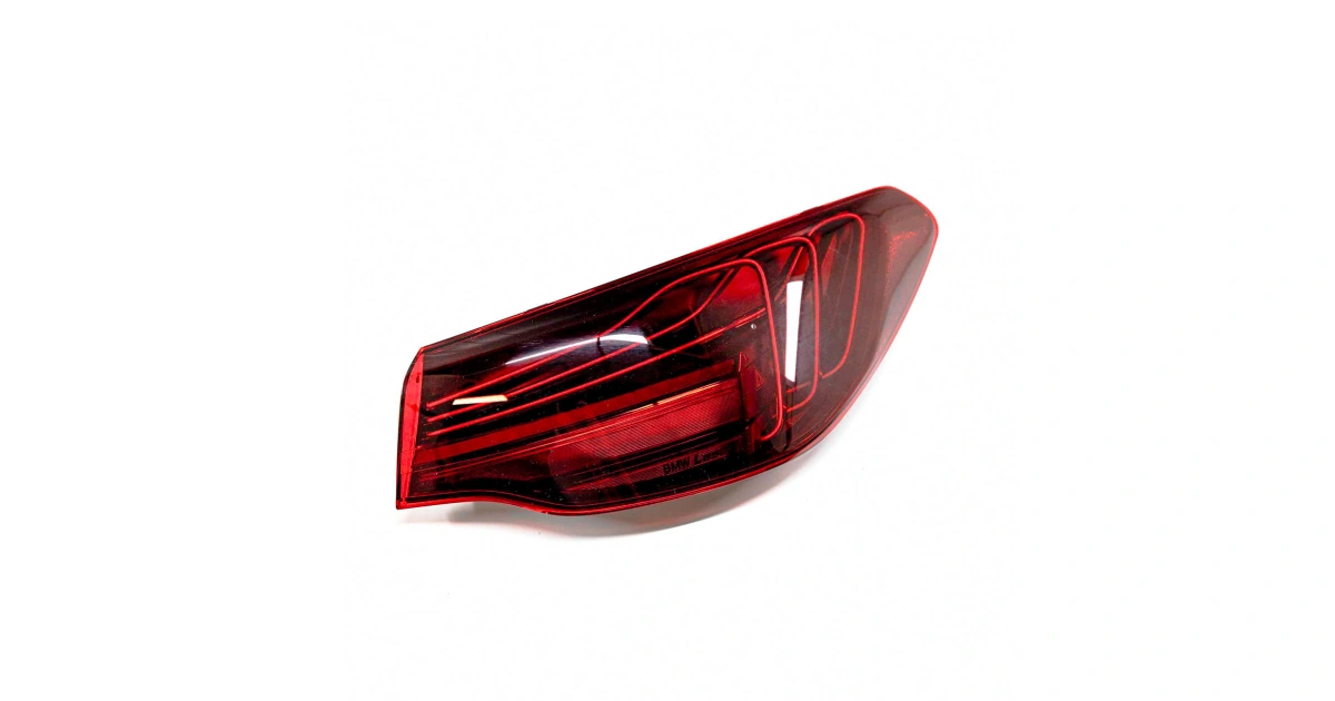 Bmw G22 G26 LCI Arka Stop Dış Sağ Lazer - 63215A37AB4 | Autopartia